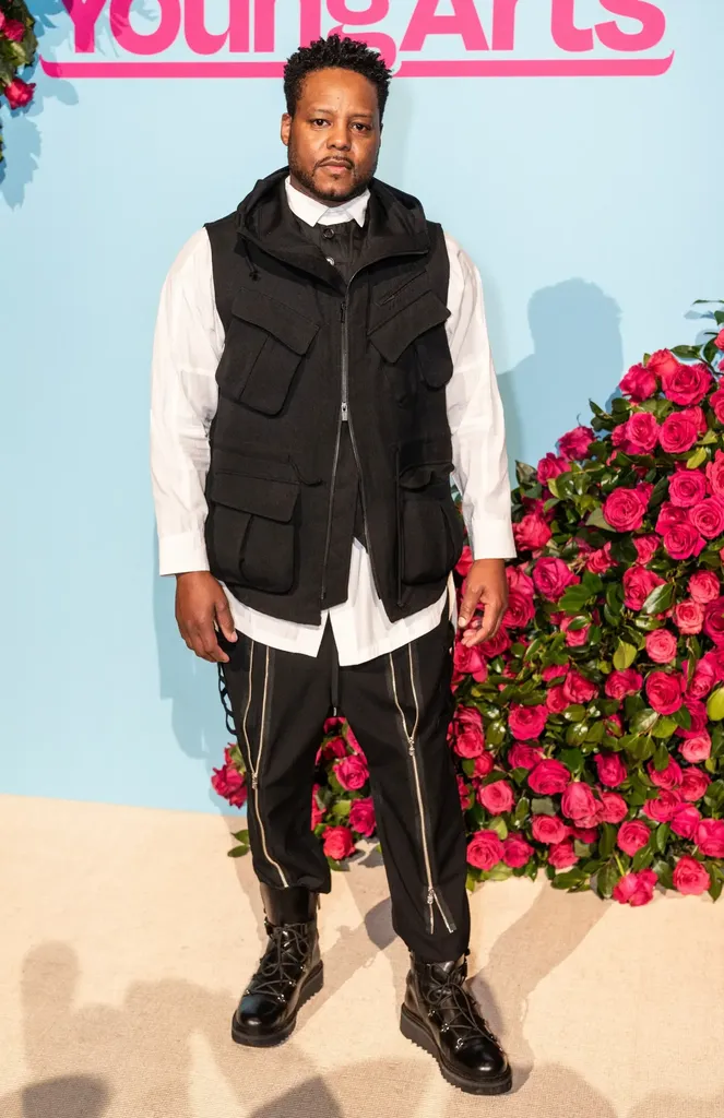 Titus Kaphar at Gagosian Paris: “The Fire This Time,” a powerful first ...